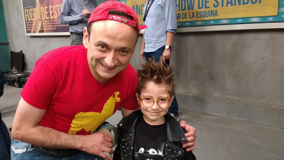 La ternura del 'Morris', el niño 'darks' de Vecinos - Univision