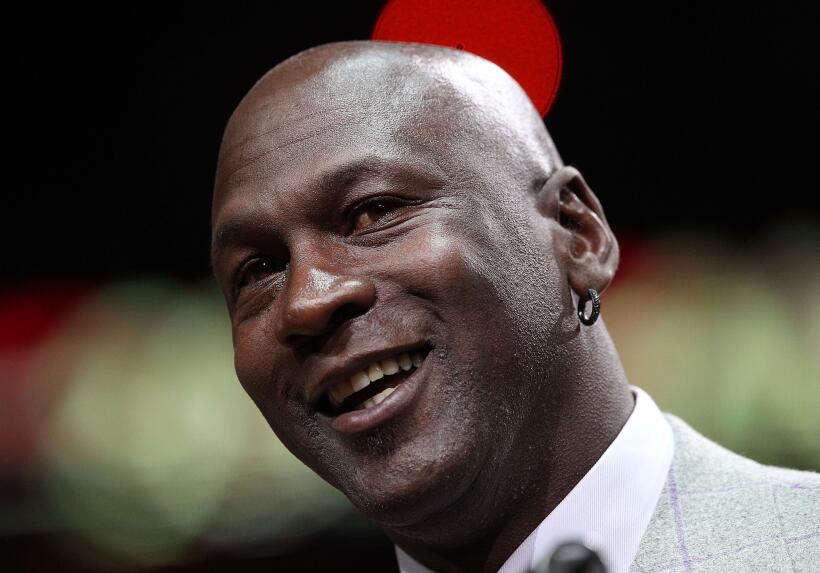 ¿Cuánto vale la marca de Michael Jordan? - Univision
