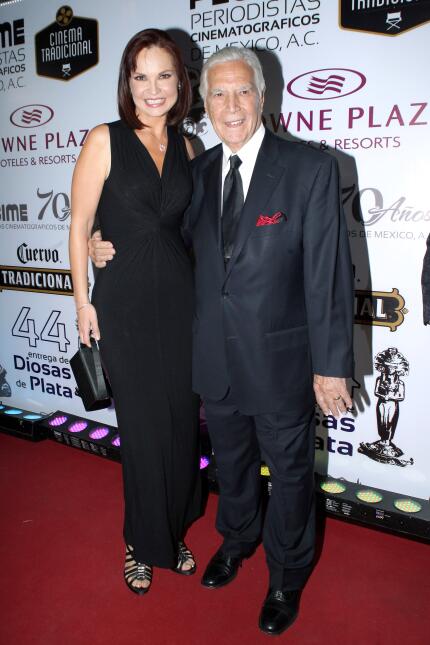 Gustavo Rojo y su legado en las telenovelas - Univision