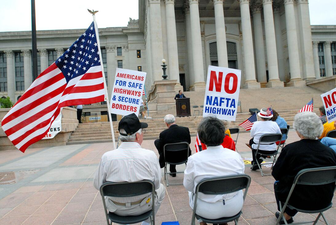 En fotos: Entre cumbres y protestas, la historia del Tratado de Libre ...
