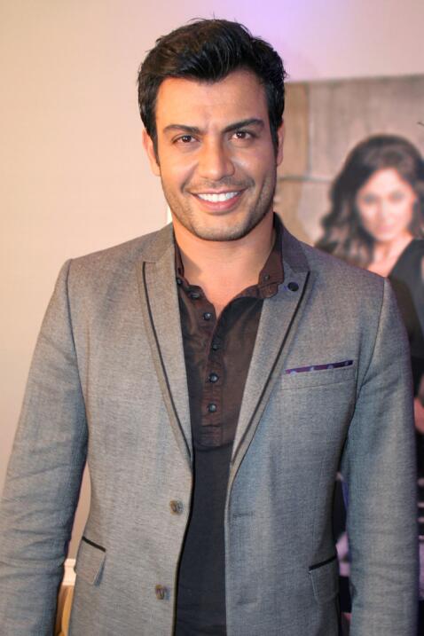 Andrés Palacios se convertirá en el nuevo galán de Paulina Goto en 'El ...